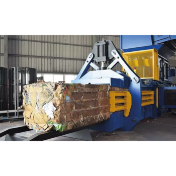 CB-M Channel Balers - Compact and Bale