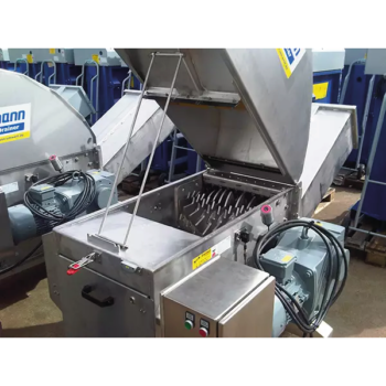 LiquiDrainer® Hand Feed - Compact and Bale